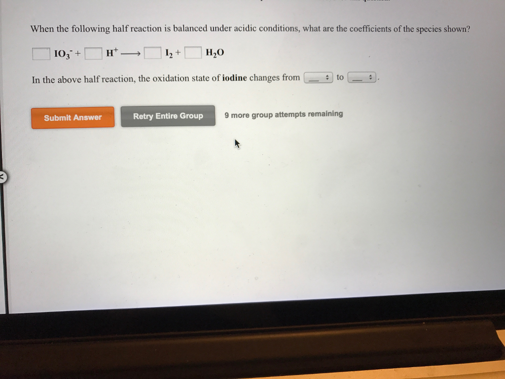Solved When the following half reaction is balanced under | Chegg.com