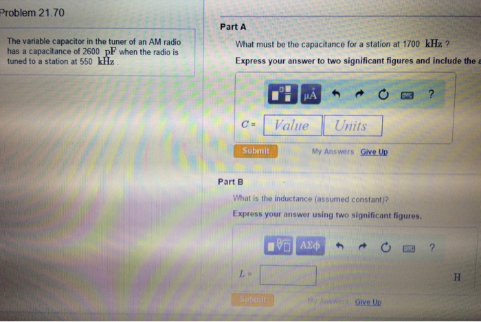 Solved The variable capacitor in the tuner of an AM radio | Chegg.com