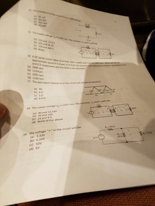 Solved The voltage "v" in the circuit will be: 3.33V 0 33V | Chegg.com