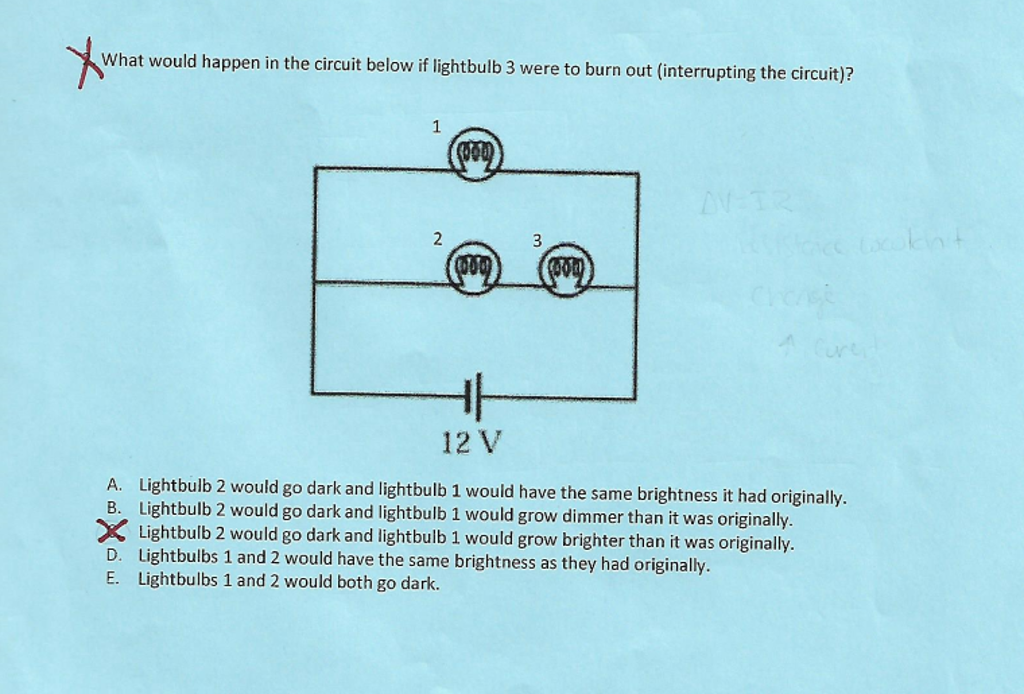 Solved What would happen in the circuit below if lightbulb 3 | Chegg.com