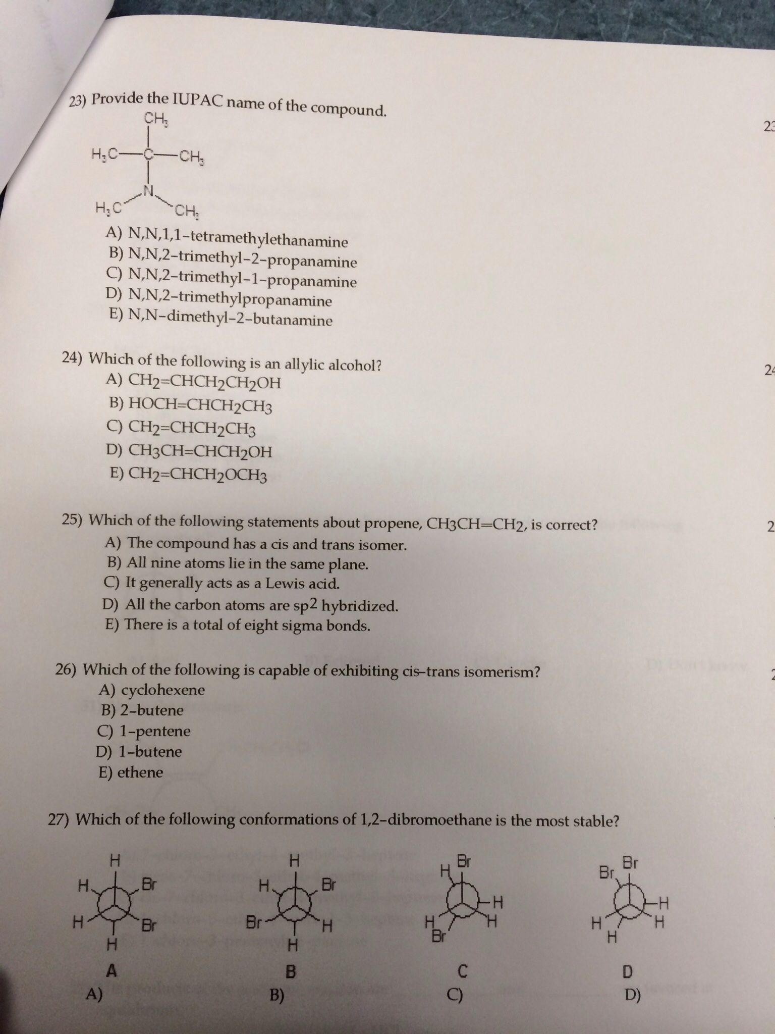 Solved Provide the IUPAC name of the compound. | Chegg.com