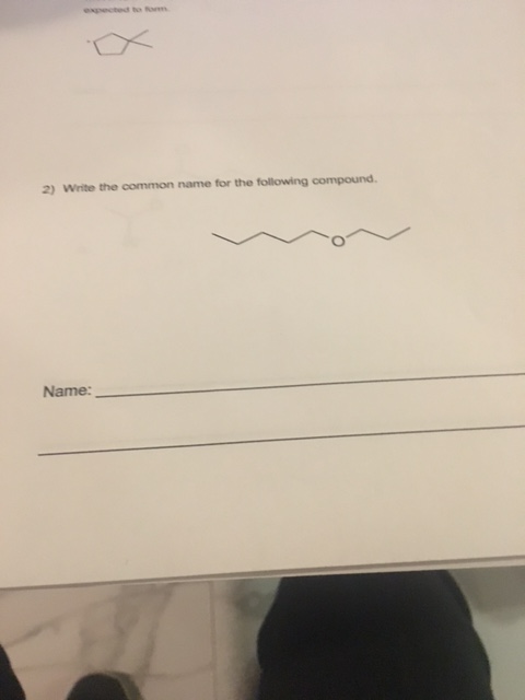 Solved 2) Write the common name for the following compound. | Chegg.com