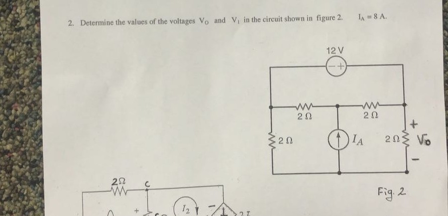 Solved Determine the values of the voltages Vo and V1 in the | Chegg.com
