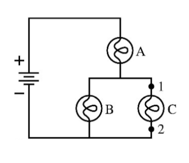 Solved 3. Three light bulbs are connected as shown to a | Chegg.com