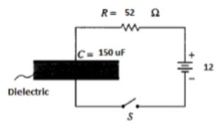 Solved A parallel plate capacitor is connected to a battery | Chegg.com